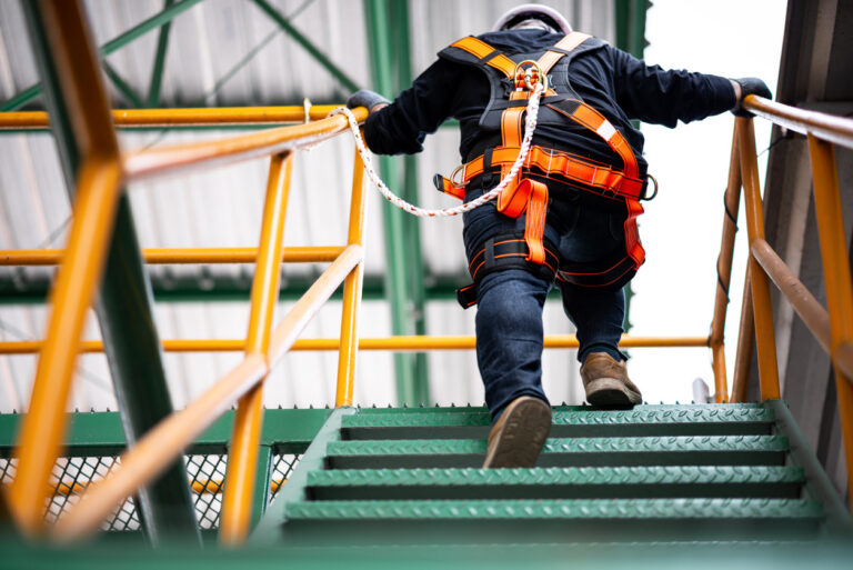 The 10 Most Dangerous Jobs in America - Phoenix, AZ - Houk Employment ...